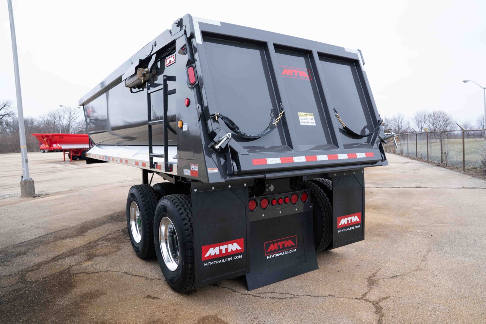 23' Flat Floor | Quarter Frame T256 For Sale - MTM Trailers